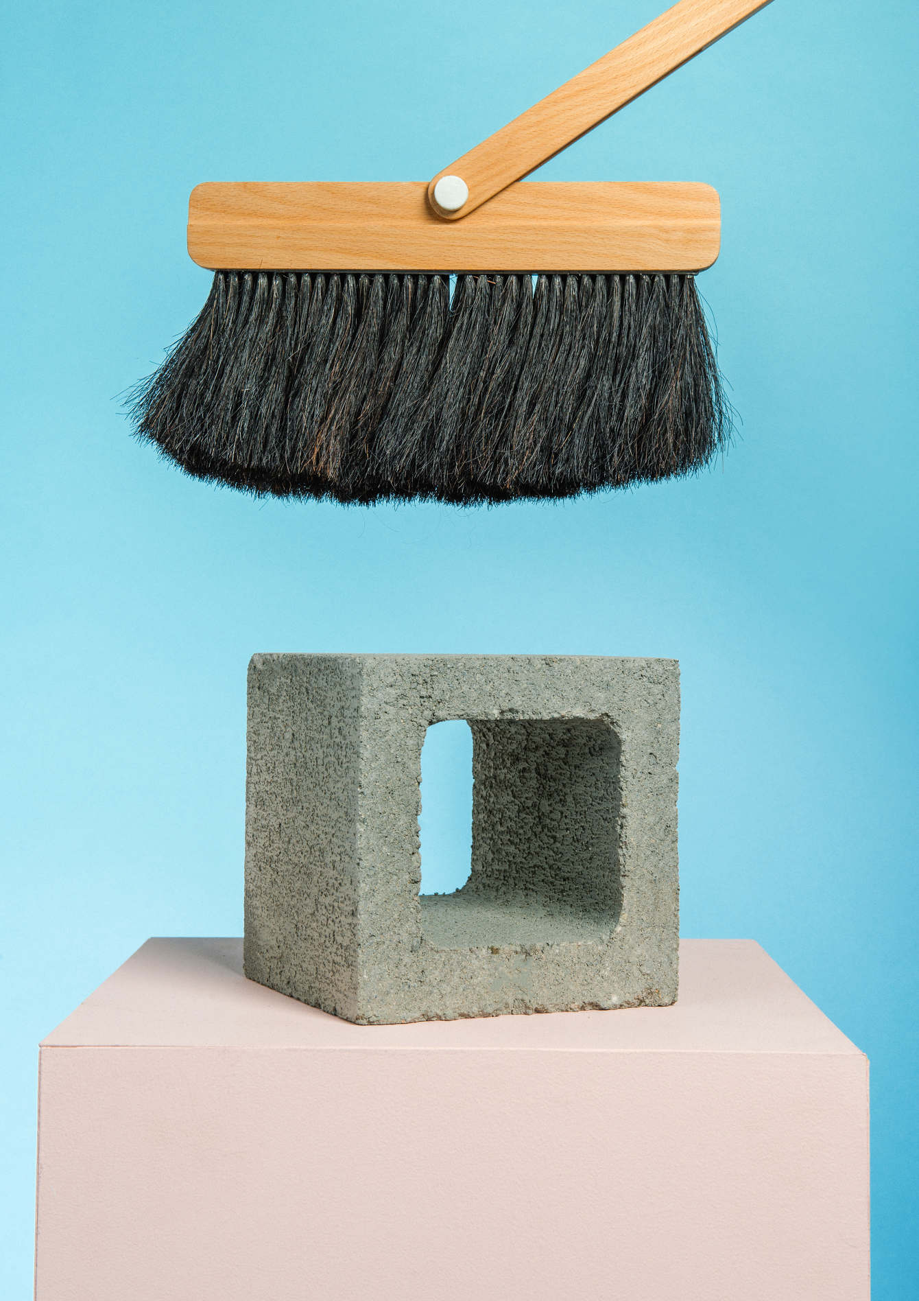 Pivot Broom - Char Kennedy Design