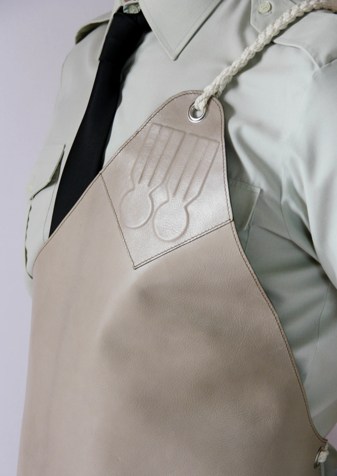 Tablier Légion | Legion Apron - www.marie-masson.com