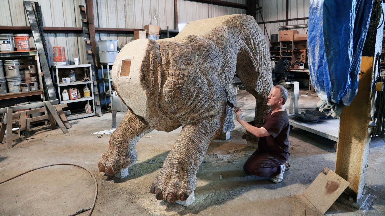 "Lemmy the Luggabeast" (Star Wars) - hollanderdesignlab.com