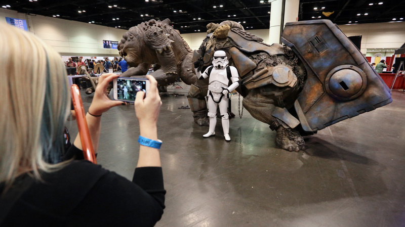 "Lemmy the Luggabeast" (Star Wars) - hollanderdesignlab.com