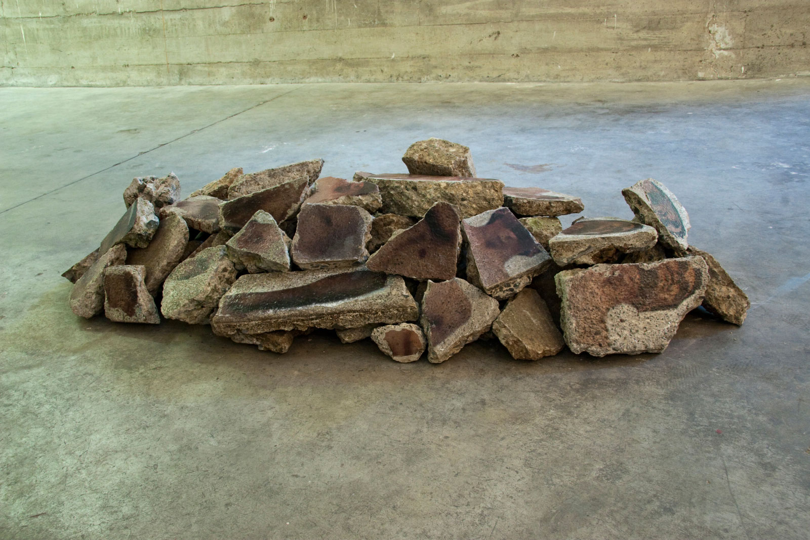 Concrete Golem - Simon Pyle