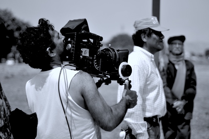 The 3 Links of Devolution -Film - Jorge Pablo