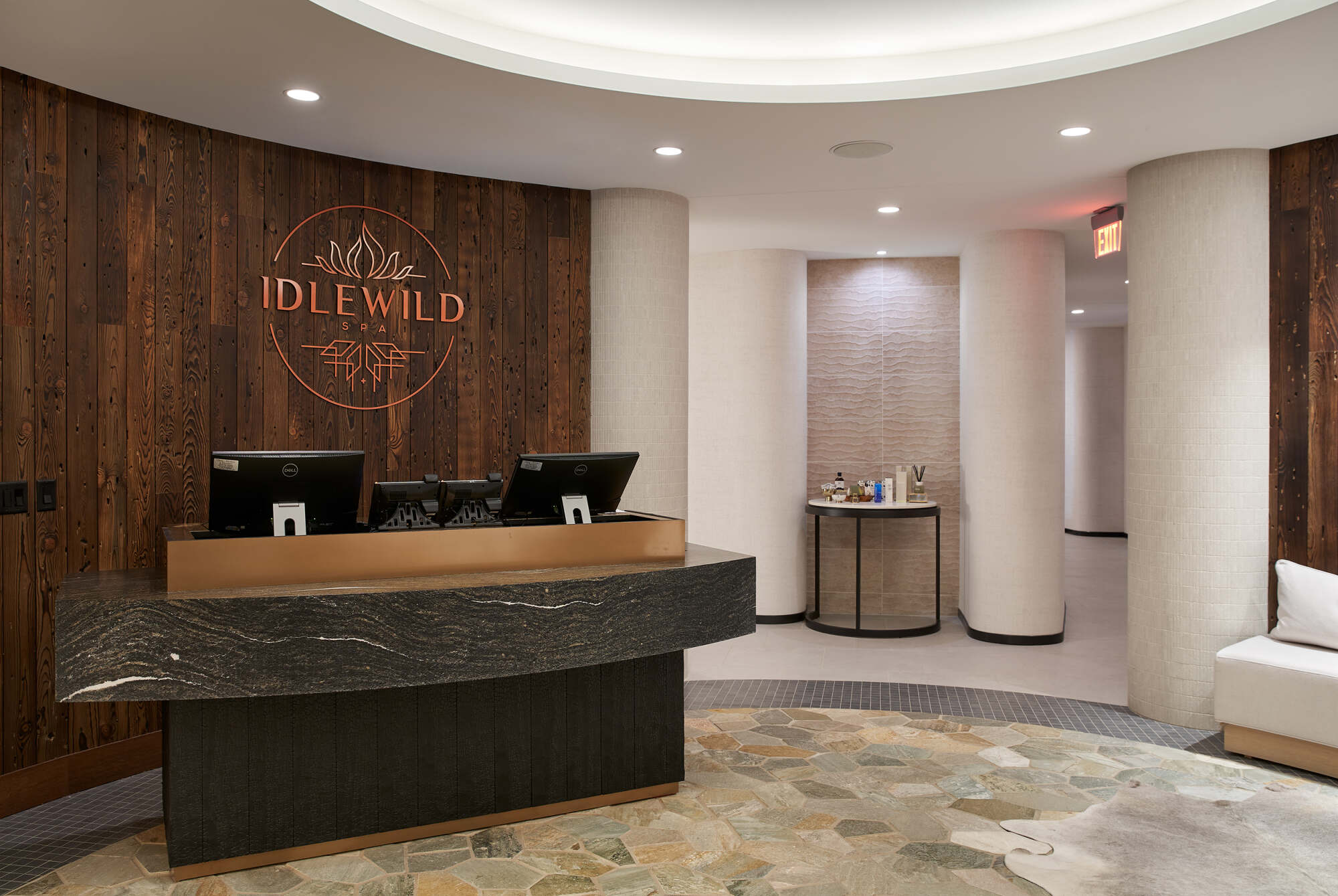 Omni Viking Lakes Signage - Ashley Shoemaker | Portfolio