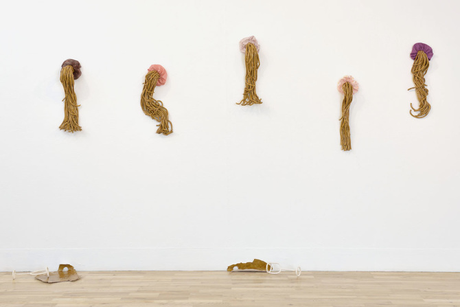 ART EXCHANGE Emma Hart : SPREAD - THECERAMICISTS