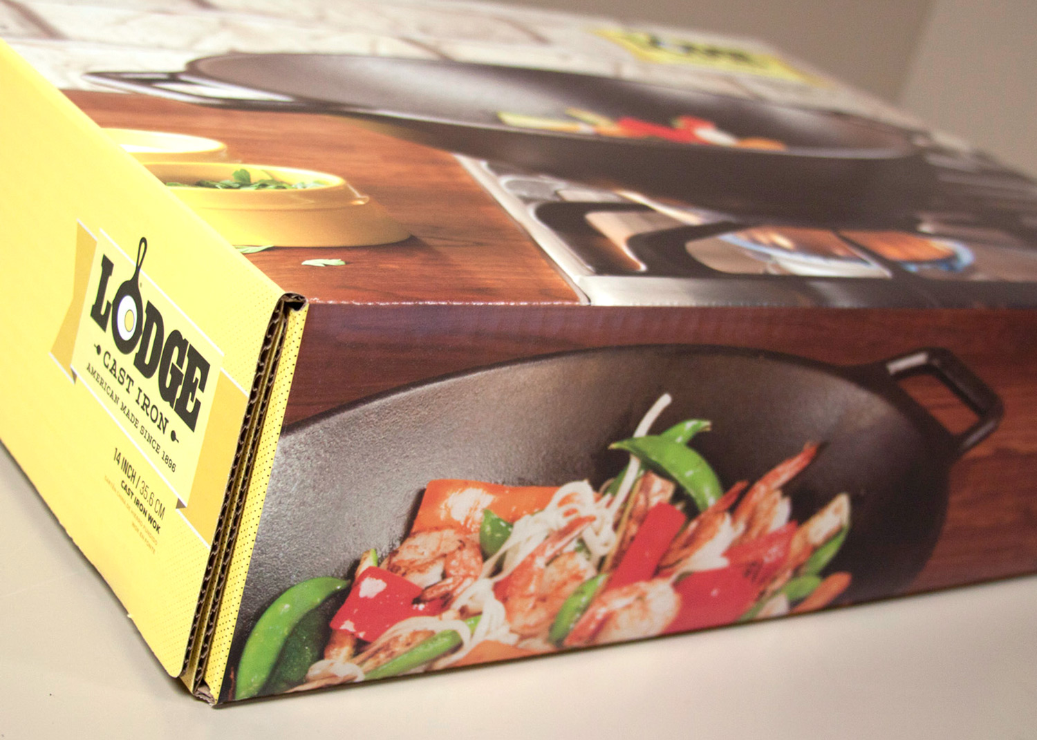 Lodge Cast Iron Packaging - Daniel Skolfield