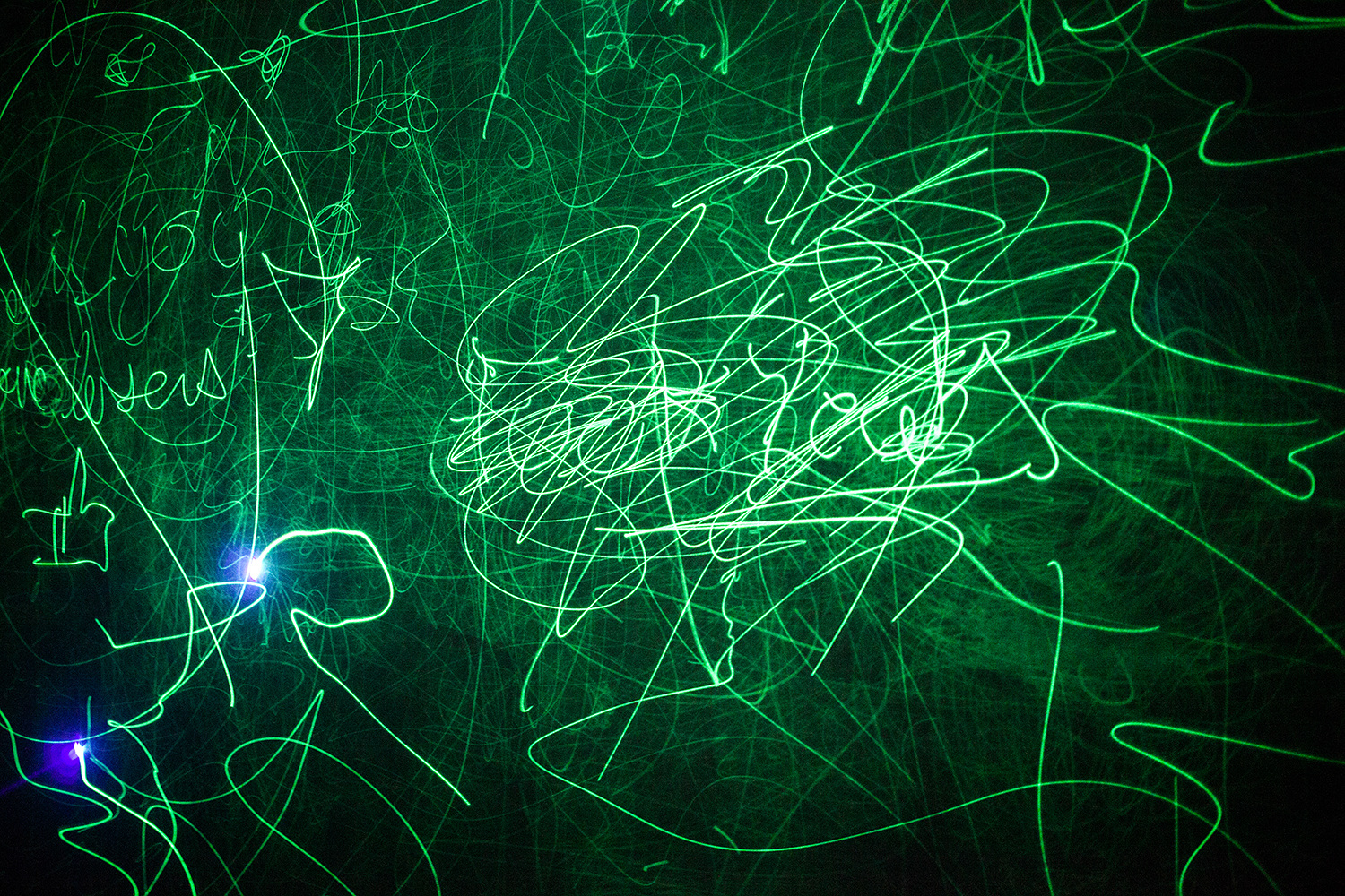 405 Nanometers {Installation Art} - Shachar Aylon / Creative Portfolio