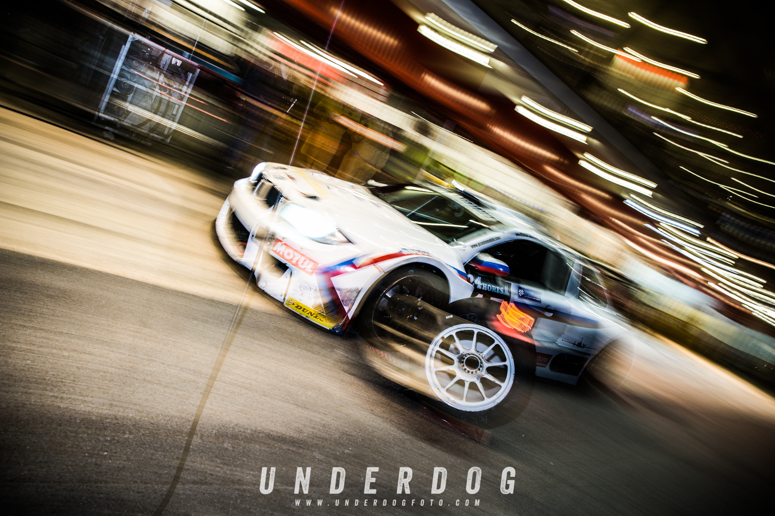 GC Automobile Factory Team - Underdog Foto