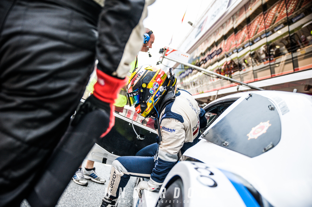 GC Automobile Factory Team - Underdog Foto