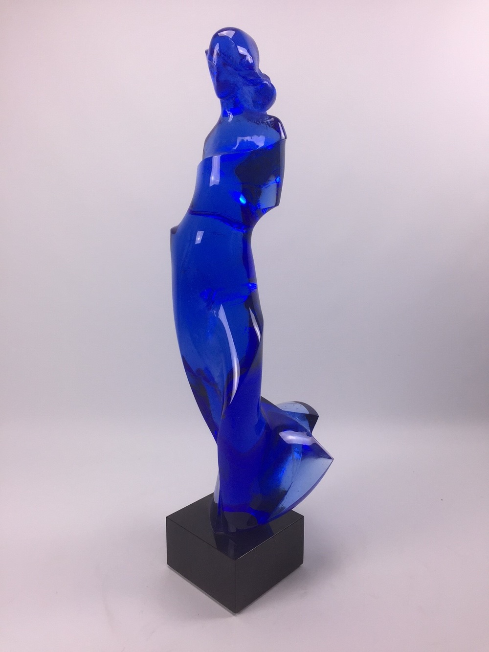 "Helena" beautiful glass Sculpture by Peter Mandl (1947 - ) - www.wow ...