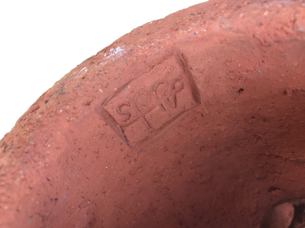 Strange designed pottery sculpture by unknown artist - www.wow.gallery