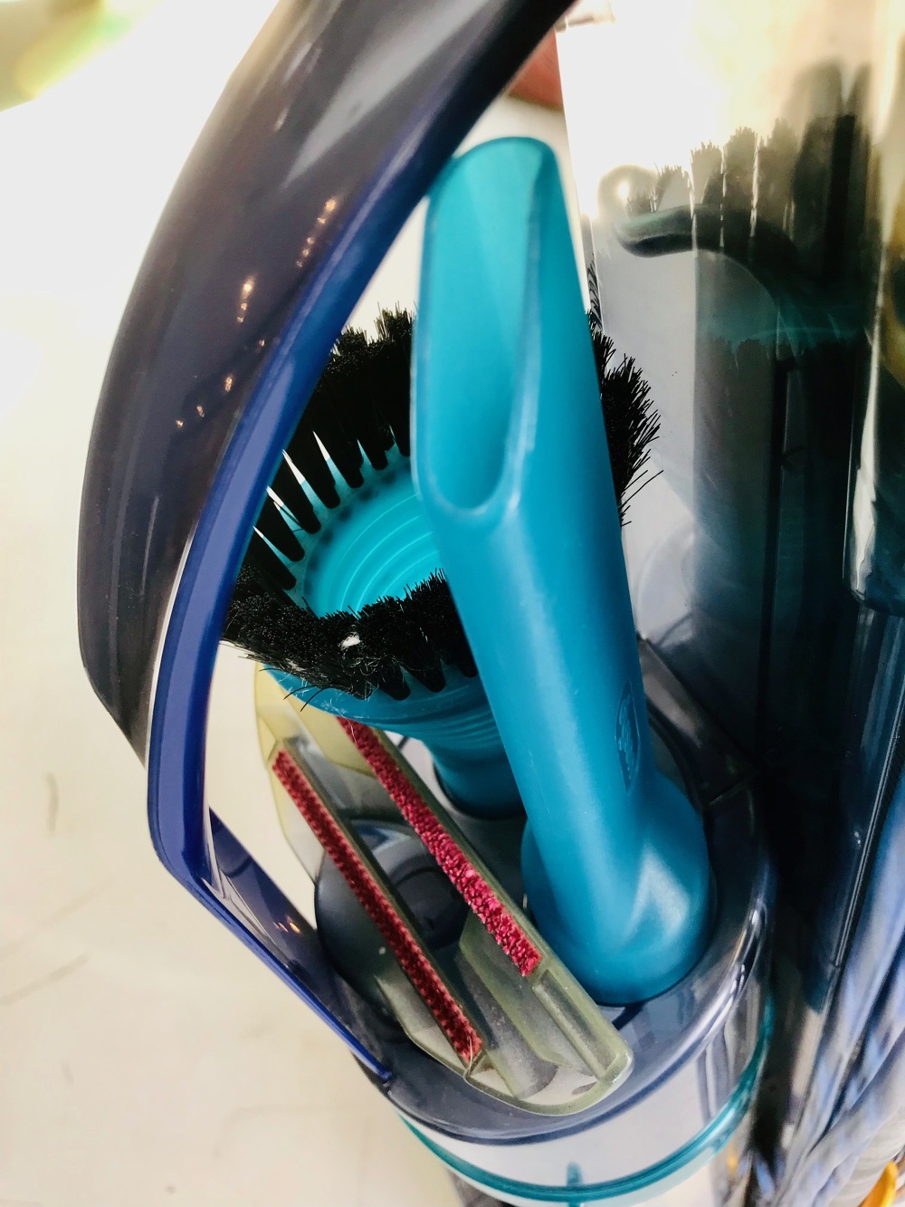 Dyson Upright Vacuum Cleaner, Model DC03 - www.wow.gallery