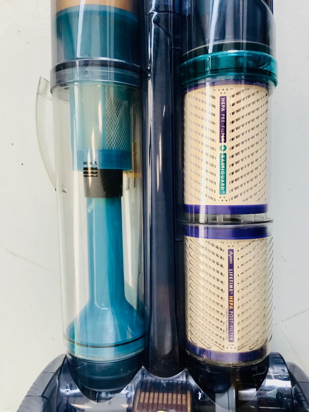 Dyson Upright Vacuum Cleaner, Model DC03 - www.wow.gallery
