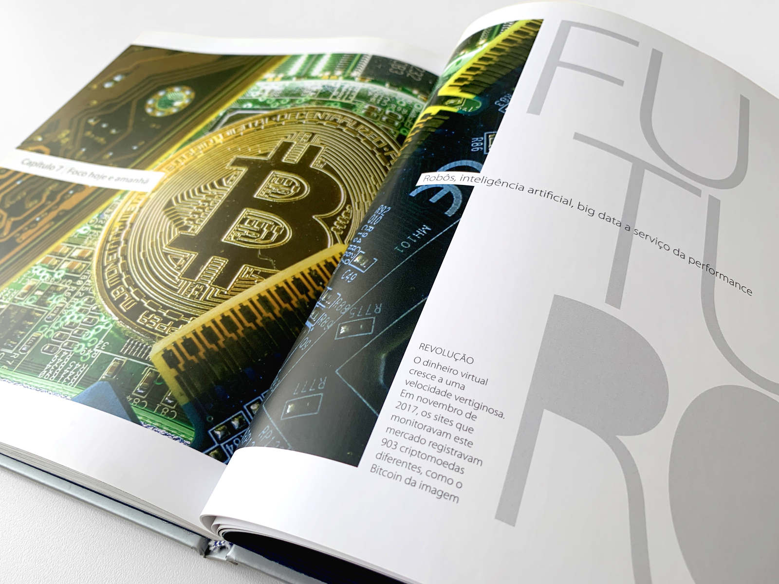 Itaú Asset Management – 60 anos de solidez - estudio labirinto