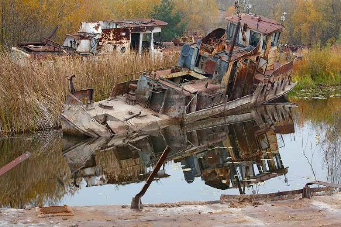 Chernobyl 2010-2015 - Yuri Kosin, Photographer