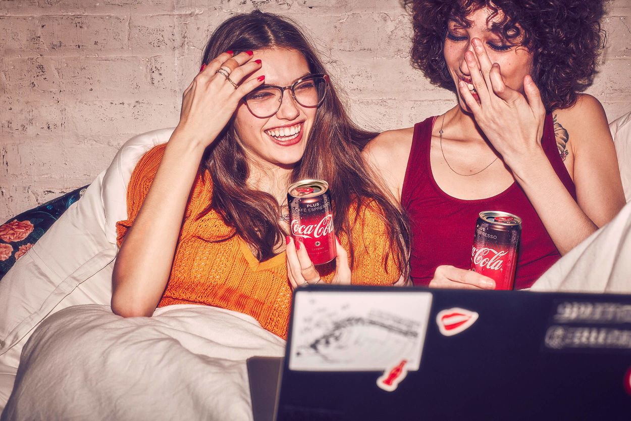 Coca Cola / Photographer Guy Aroch - Jessica dos Remedios