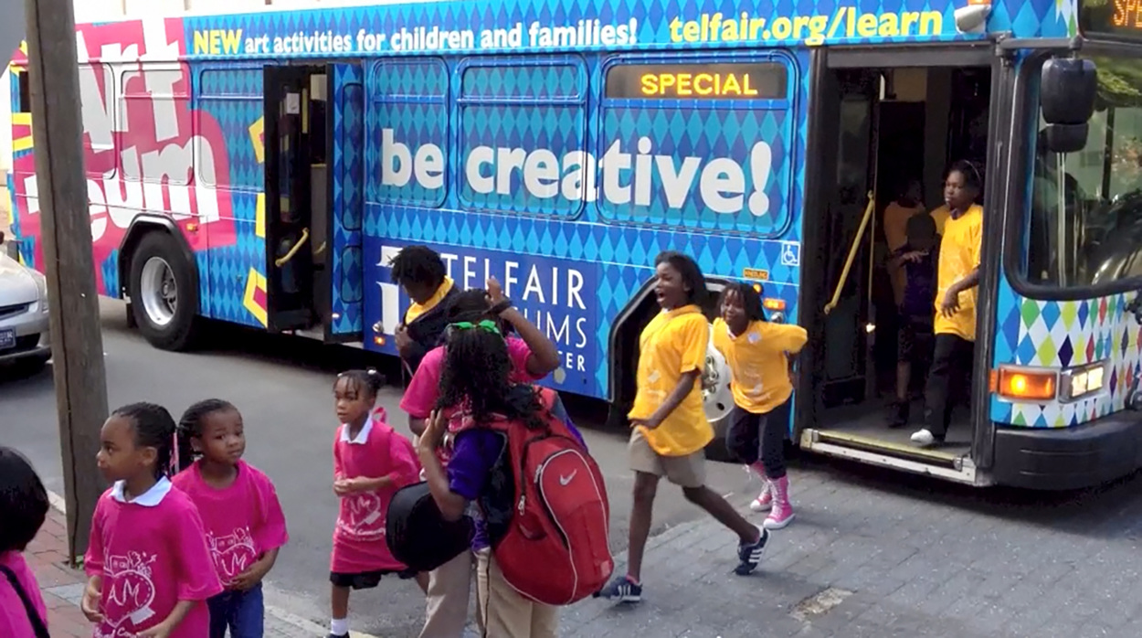 Bus Wraps - hollyakkerman.com