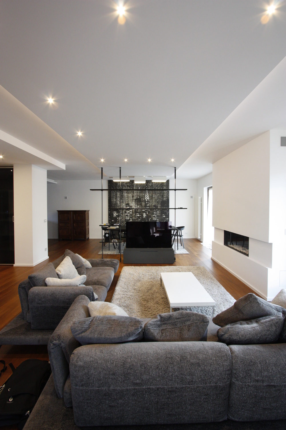 Open space - /// s t u d i o a g i l e