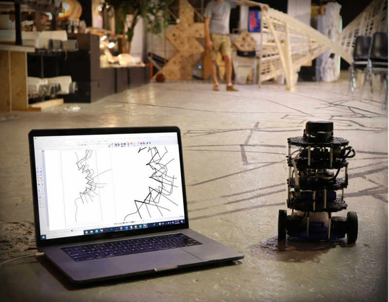The Drawing Bot V2 - Aslinur Taskin