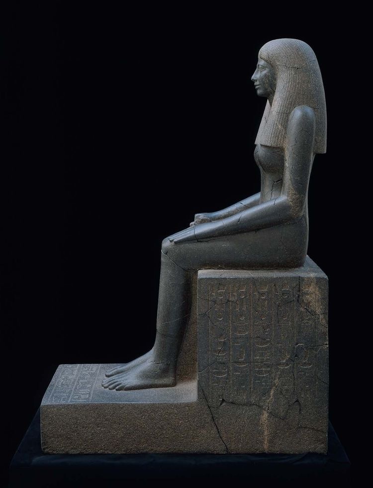 STATUE OF LADY SENNUWY - Kenneth Collins