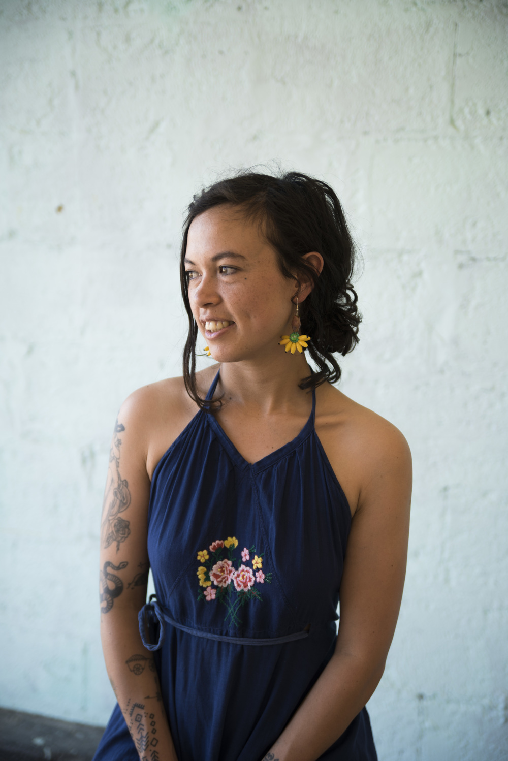 BIO - • N A D I K A