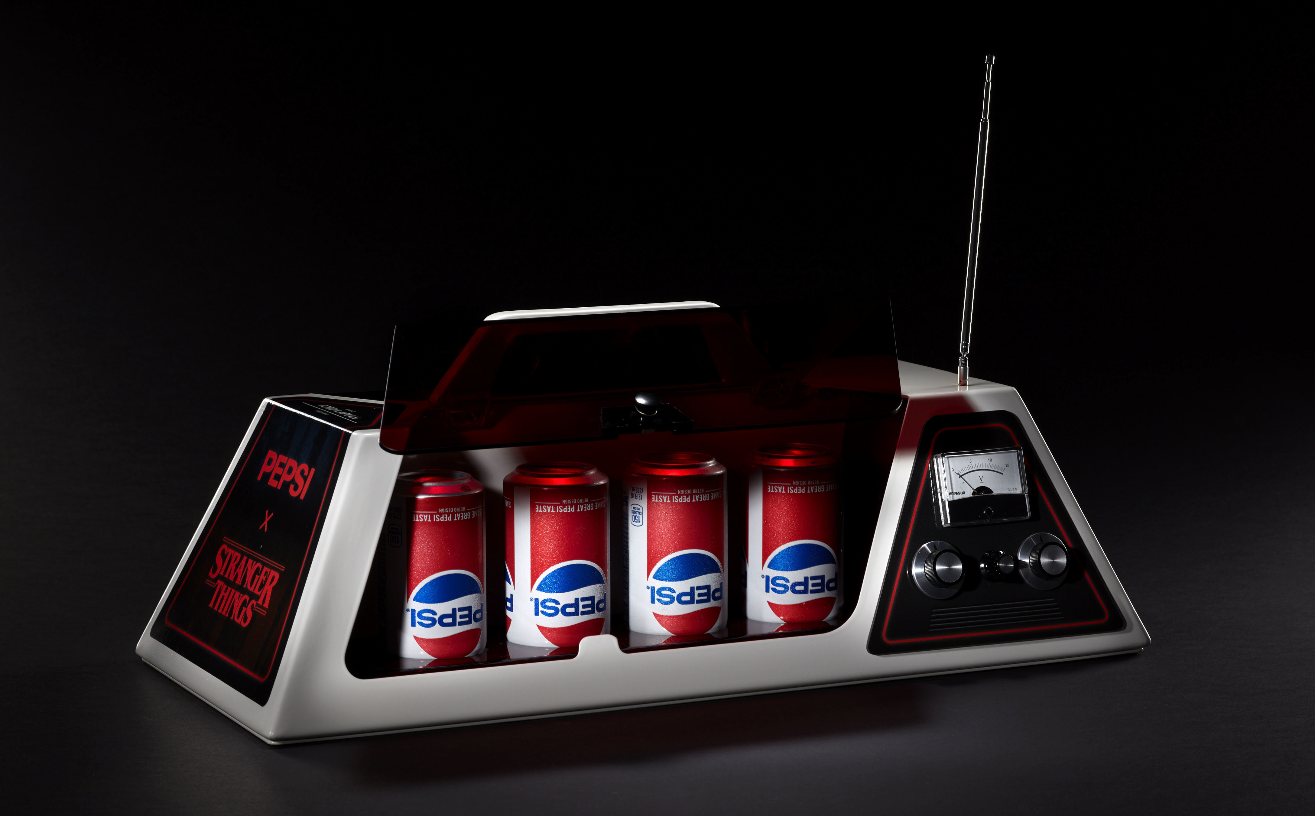 Pepsi Stranger things - aaron schrade designer/illustrator