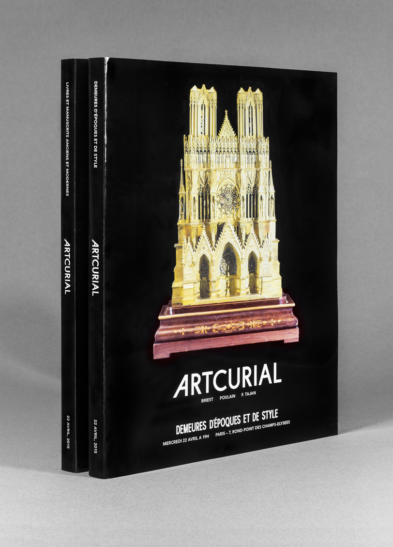 Vujj – Identity - Michael Thorsby - Art Direction - Paris 3eme