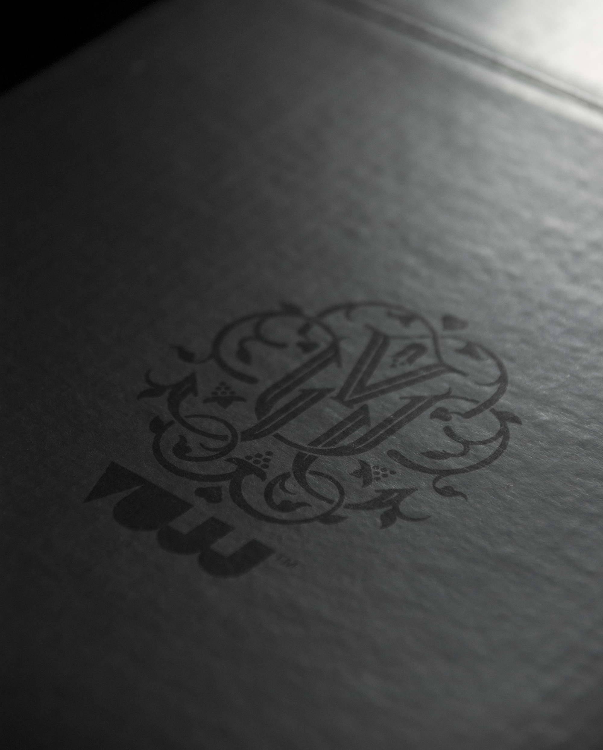 Vujj – Identity - Michael Thorsby - Art Direction - Paris 3eme