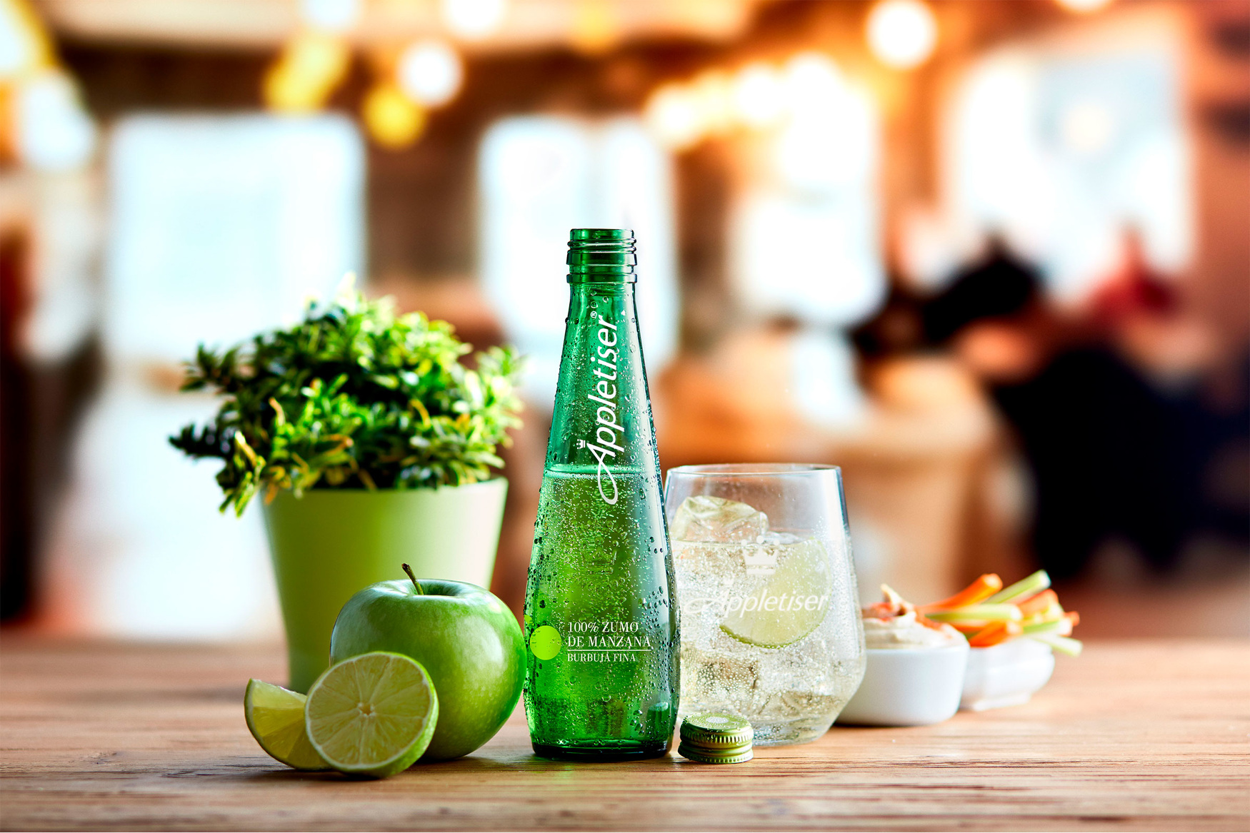 APPLETISER - Mike Ramos // Art Director & Filmmaker