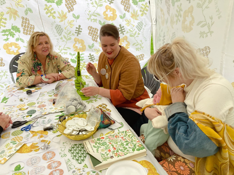 Art Assembly: Look Between the Cracks in the Pavement - Helen Mather