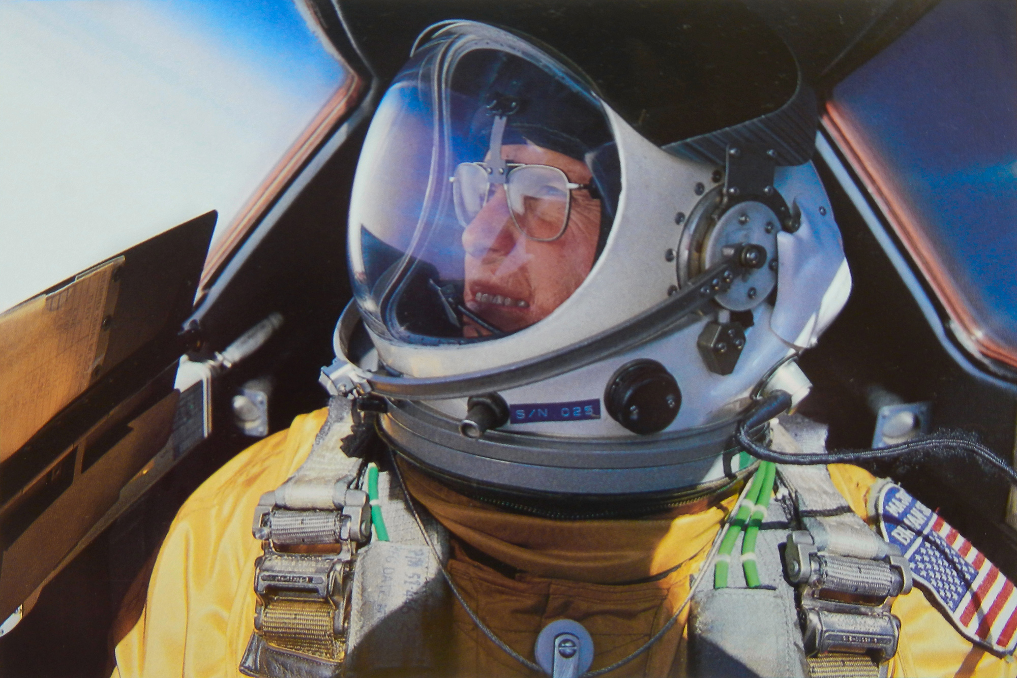 Brian Shul in the cockpit of the SR-71 Blackbird - Andromeda — Cargo ...