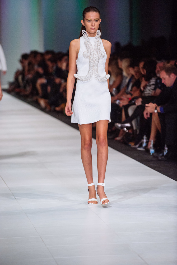 VAMFF RUNWAY - Gabrielle Brown