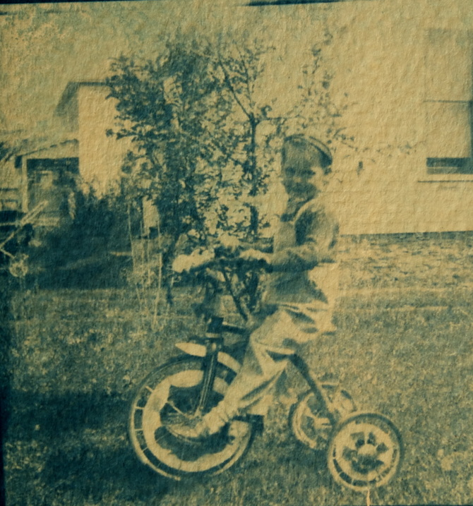 Cyanotype, Pinhole and Medium Format - Nathalie M Harris Photography