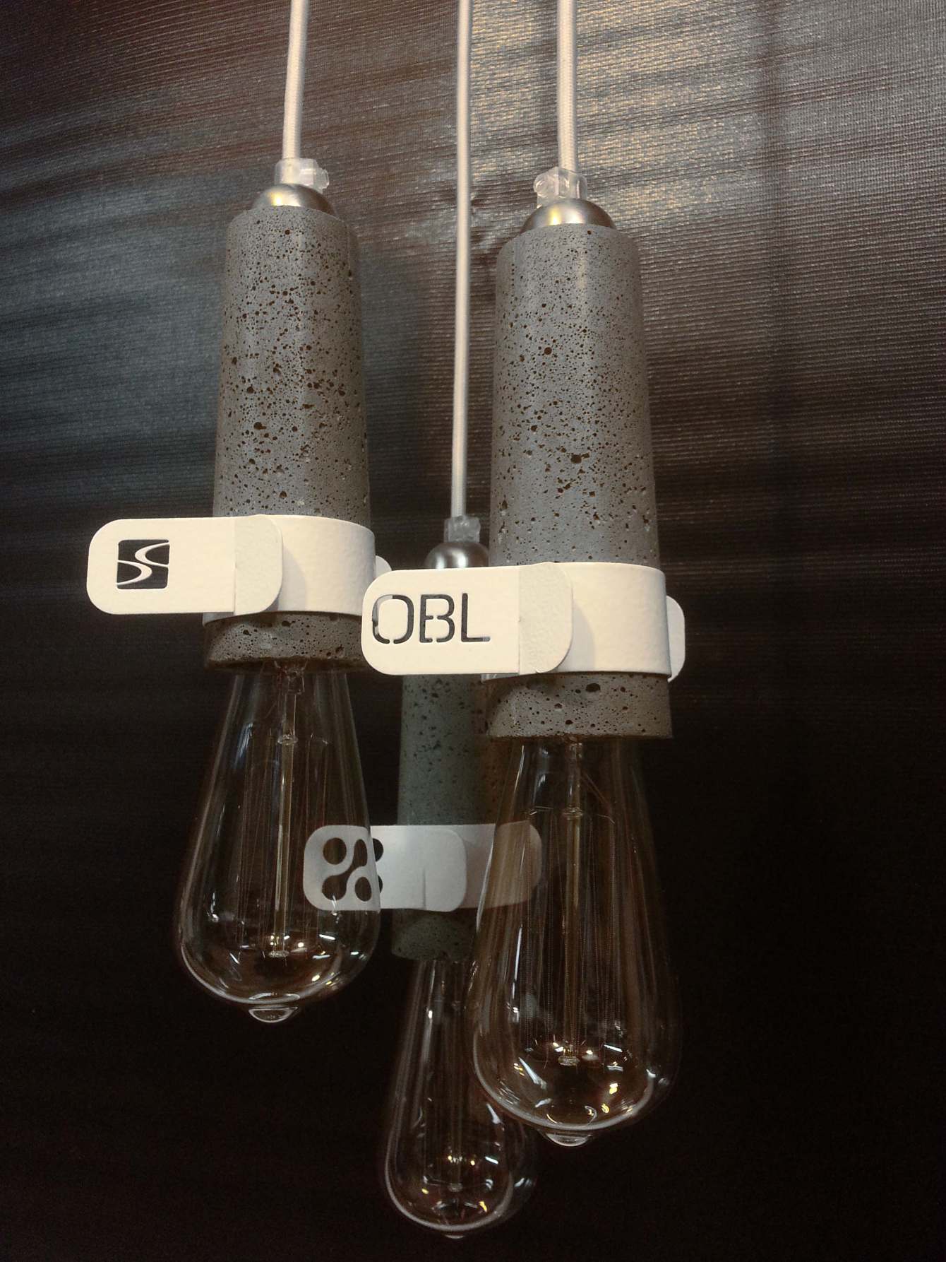 Falcon - concrete lamp