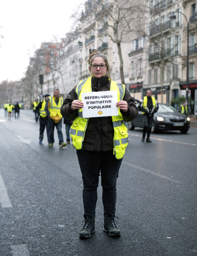 GJ: Portraits slogans I - Klaeo Photo