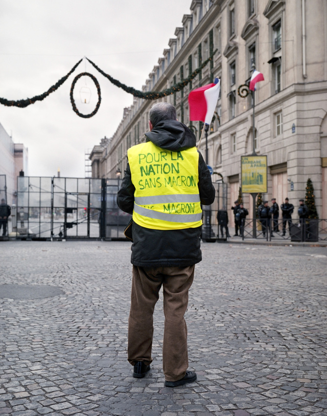 GJ: Portraits slogans I - Klaeo Photo