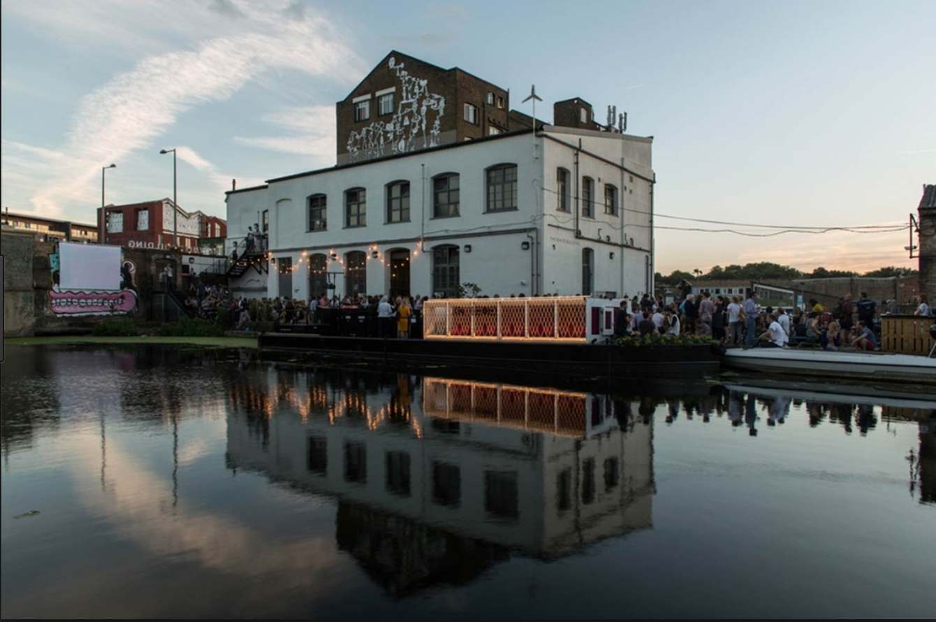 Floating Cinema / UP Projects - Rachel Falconer