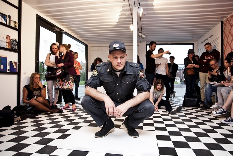 TAMIZDAT / Curating - Daria Irincheeva