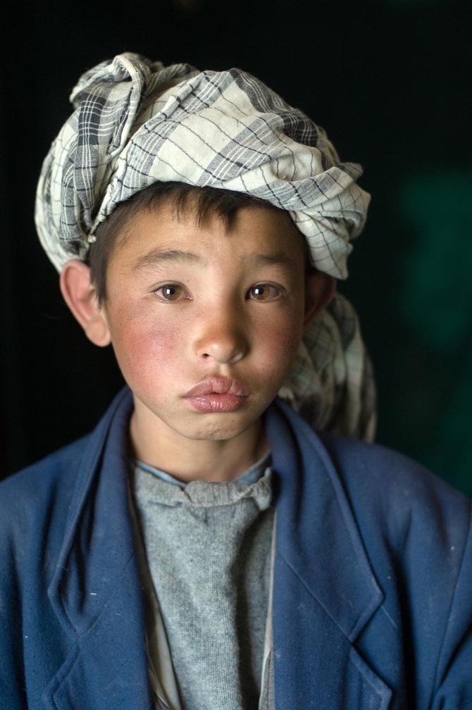 Steve McCurry - Portraits - F/64 Art & Photo Magazine