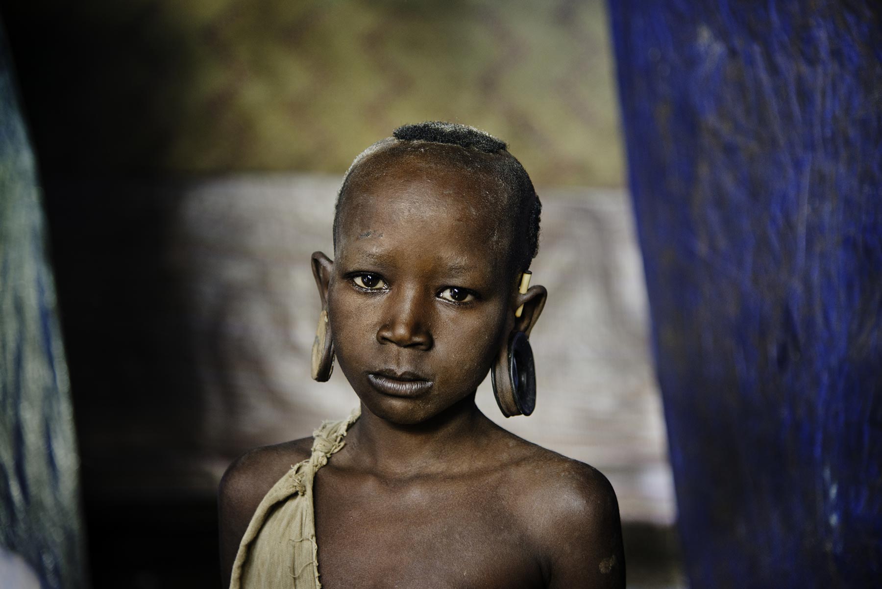 Steve McCurry - Portraits - F/64 Art & Photo Magazine