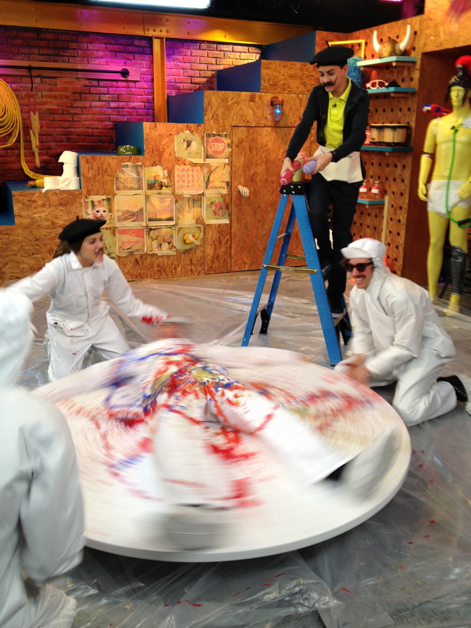 NICK STUDIO 10 PILOT - https://vimeo.com/39808960