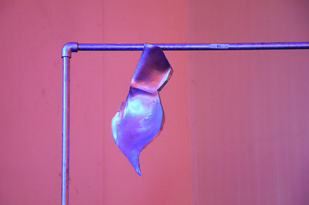 public design: cold sweat - Gabriel Birch