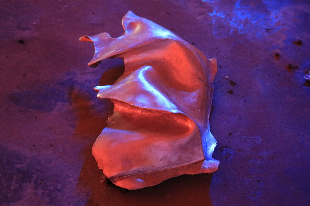 public design: cold sweat - Gabriel Birch
