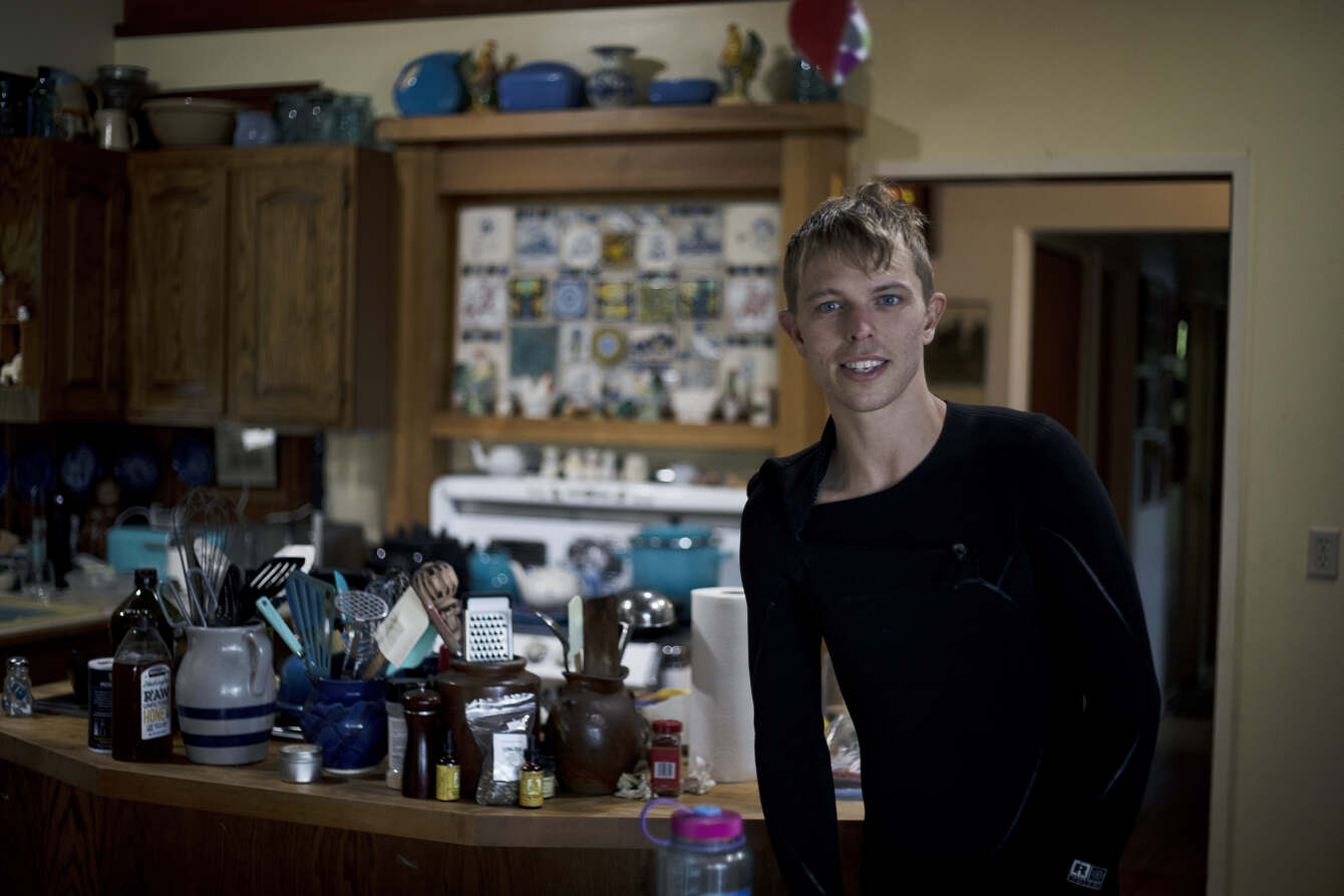 ellie schmidt, archive