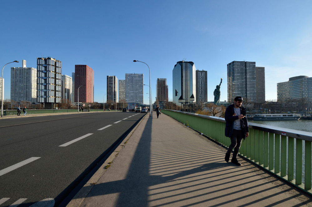 Streetlife of Paris - Lukasz Nowosadzki