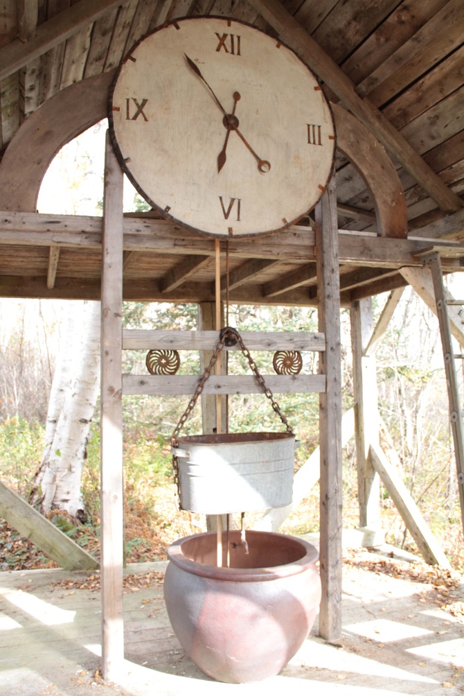 Water Clock - The Water Thief