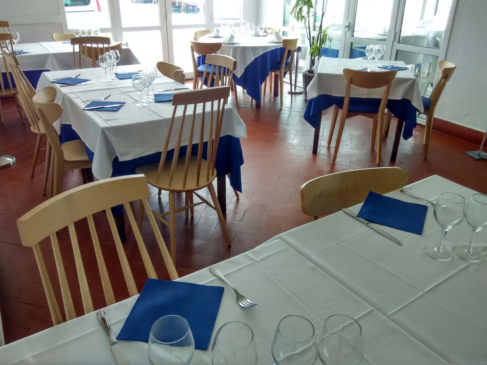 Club Nàutic Palamós restaurant - ERA Barcelona Architects