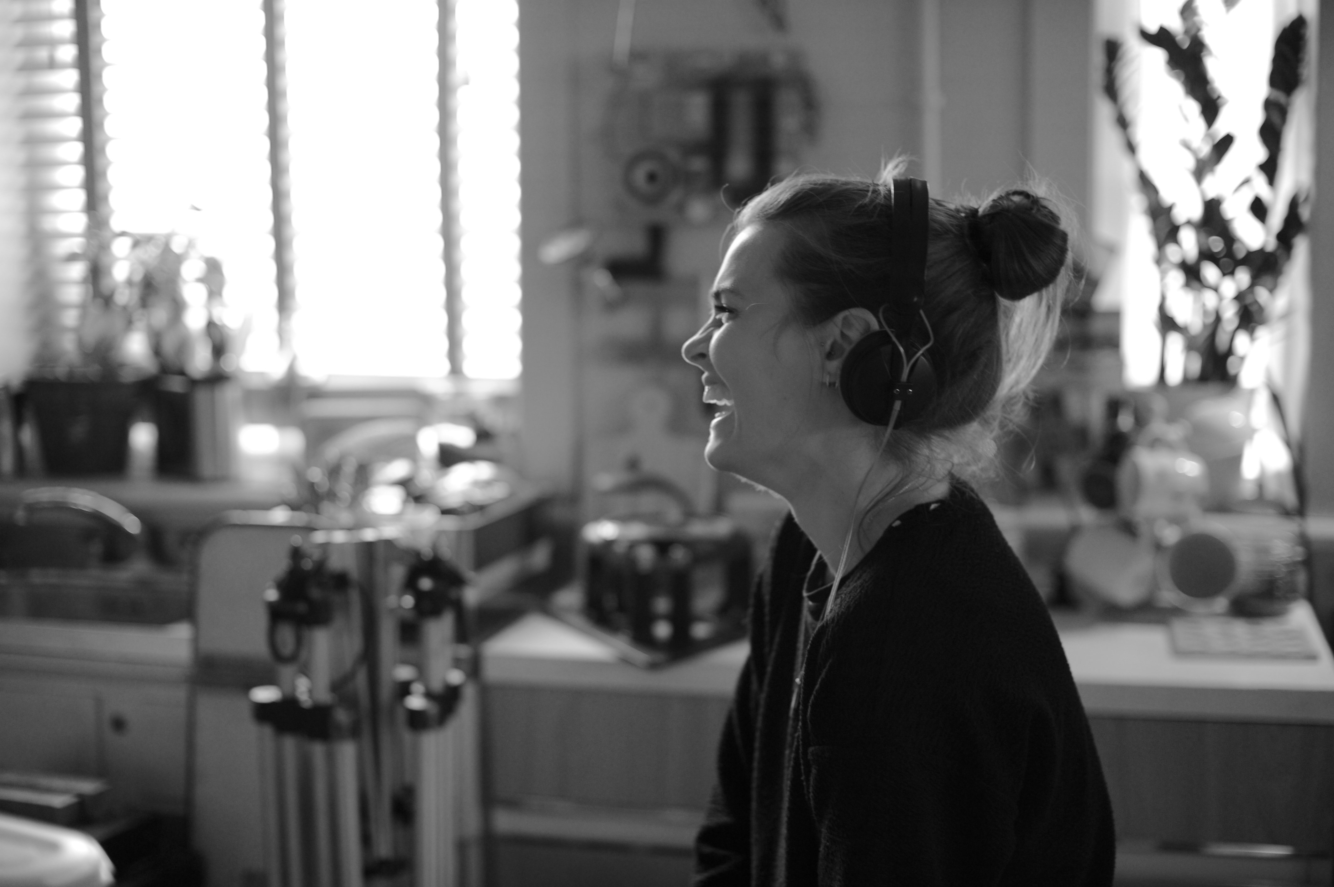 About LYNSEY MILLER DIRECTOR - LYNSEY MILLER DIRECTOR