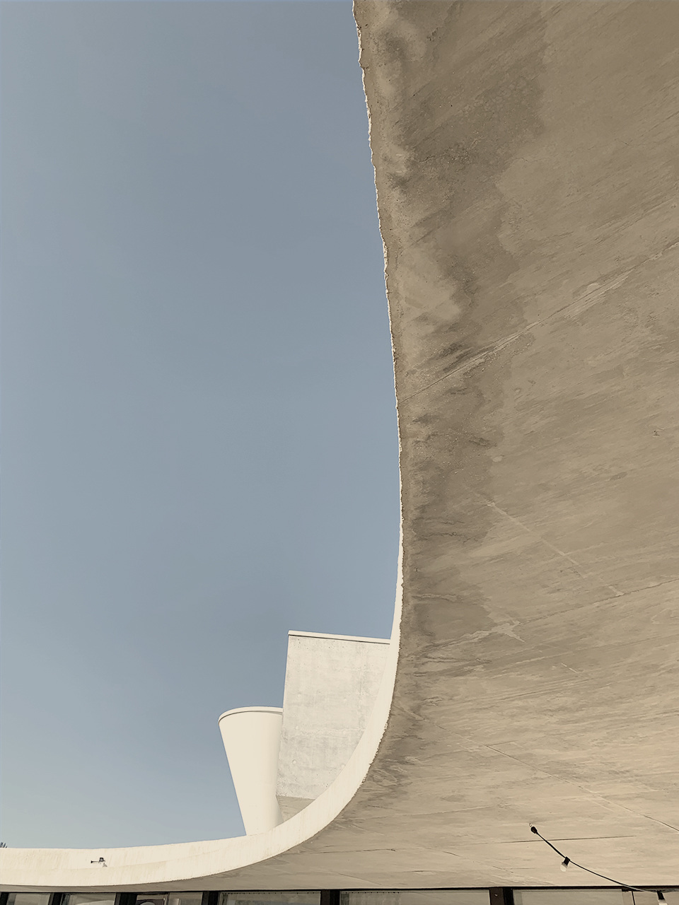 Casa Office KGDVS - JAVIER ALMALÉ