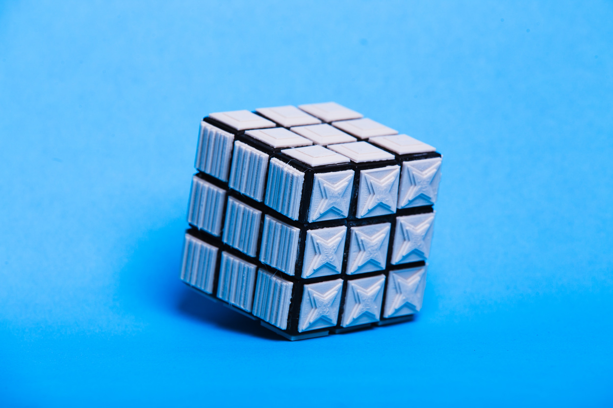 Textured Rubik's Cube (2015) - Vicente Gascó