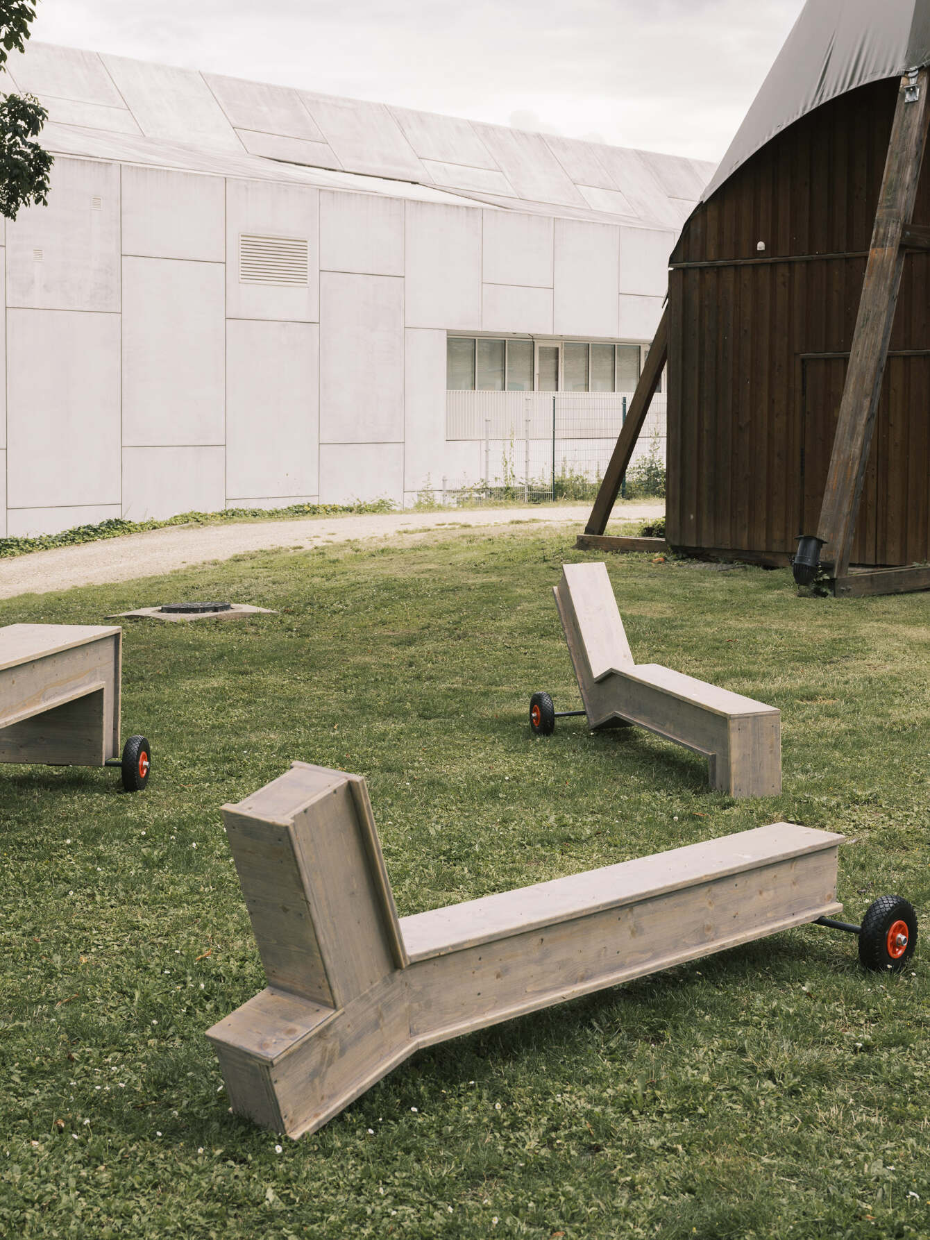 POUTRELLES - Martial Marquet Studio